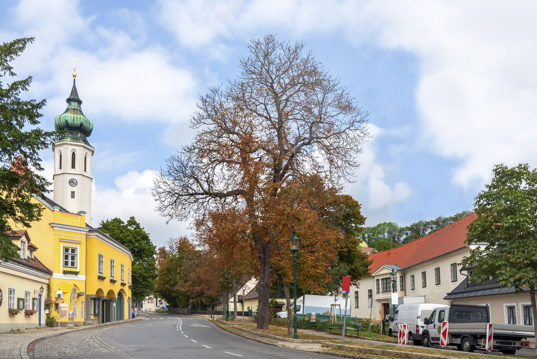 Herrschaftliches Anwesen mit großem Potenzial im Herzen von Grinzing ...